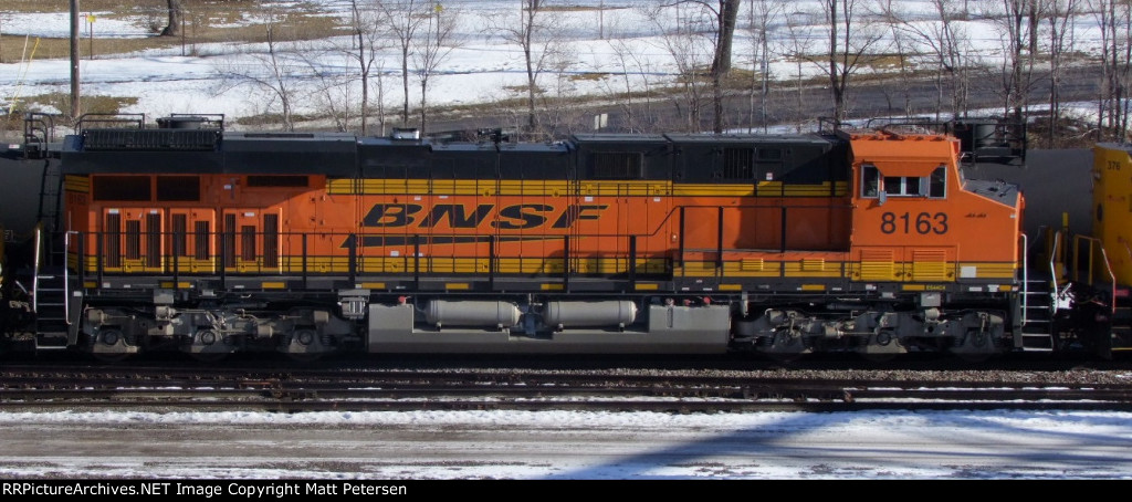 BNSF 8163
